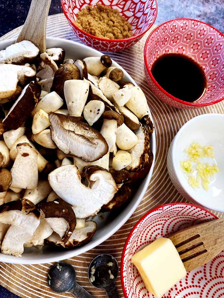 10 min Asian Mushroom Recipe with Butter Soy Glaze | Rice Life Foodie ...