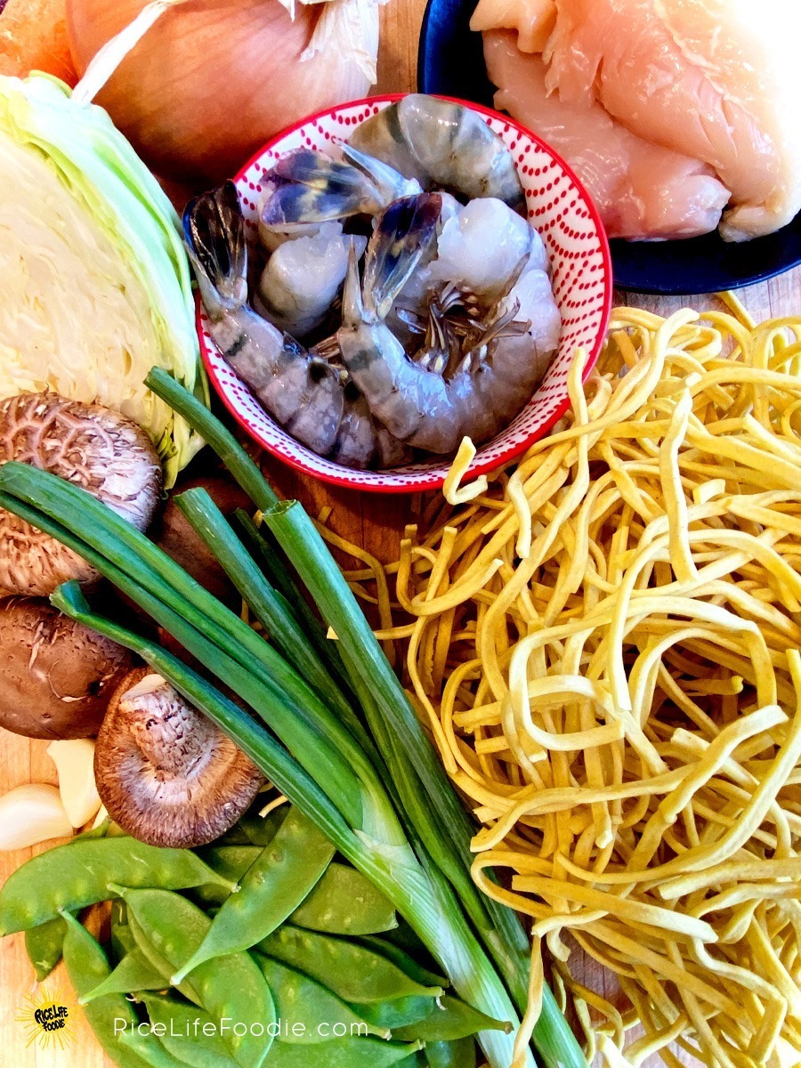 BEST Surf N' Turf Chicken PANCIT CANTON Topped with Shrimp | Rice Life ...