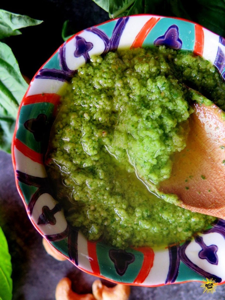 From Scratch: Five Minute Vegan Cashew Pesto at Home | Rice Life Foodie ...